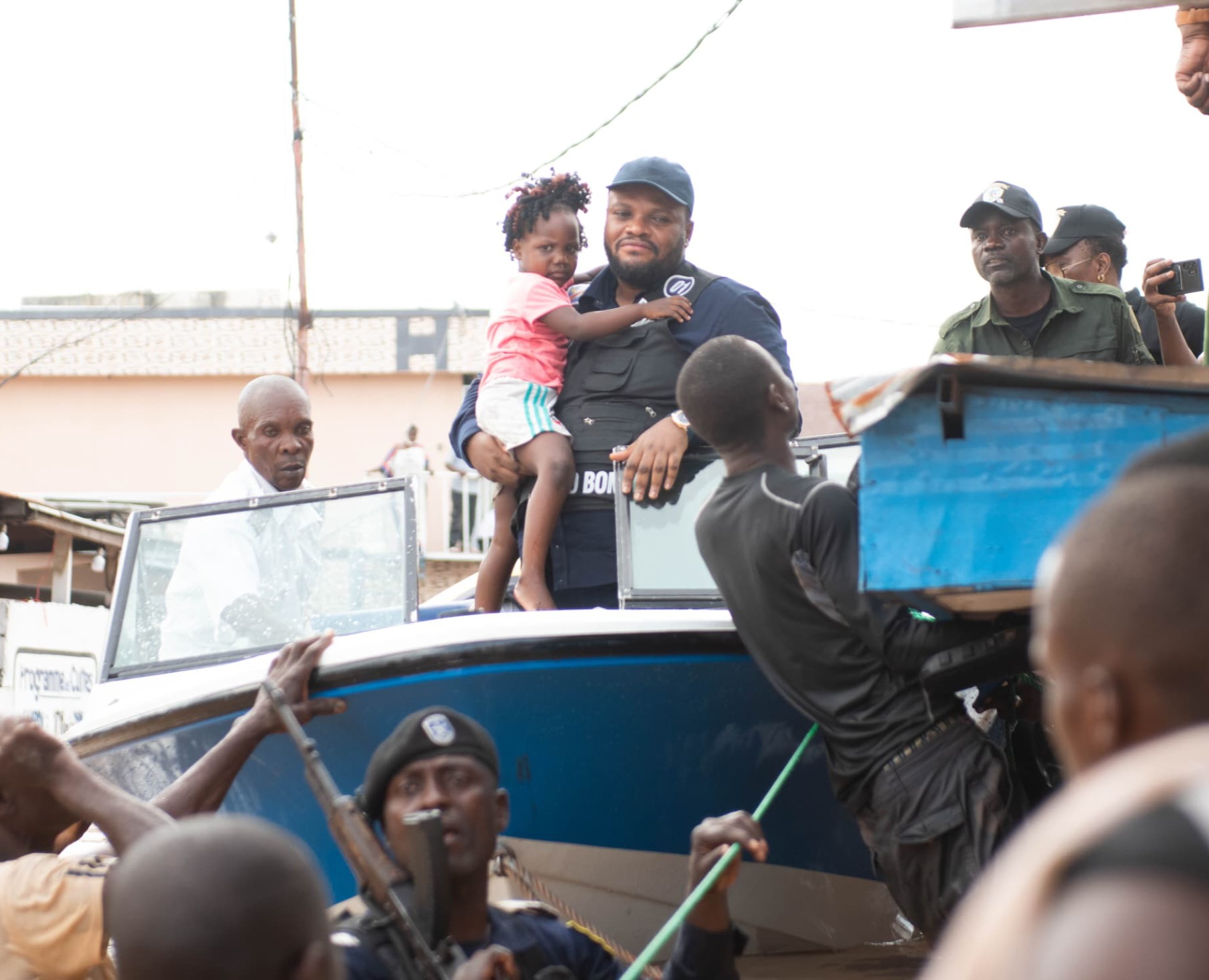 Kinshasa : Sauvetage et relogement, le gouverneur Daniel Bumba à l ...